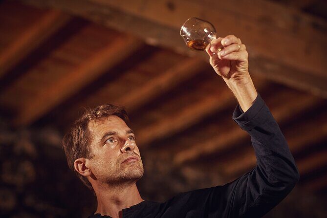 Visit and Tasting, The secrets of Haut-Armagnac - Visiting the Cellars and Still