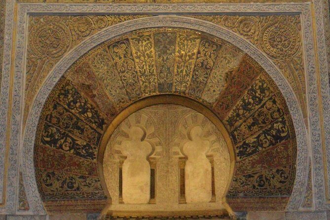 Visit Cathedral Mosque with official guide. Small groups - FAQ: Your Practical Questions Answered