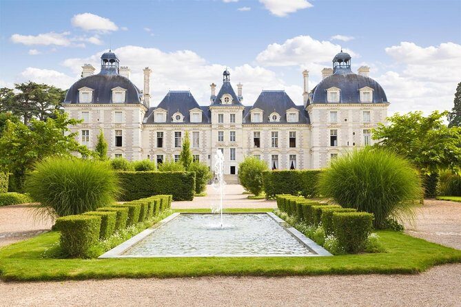 Visit of the Loire Valley Castles in one day from Paris - Key Points
