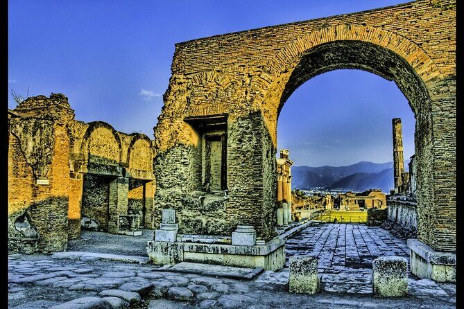 Visit Pompeii from Rome  Private Tour with Driver, Guide & Entry - Detailed Breakdown of the Itinerary