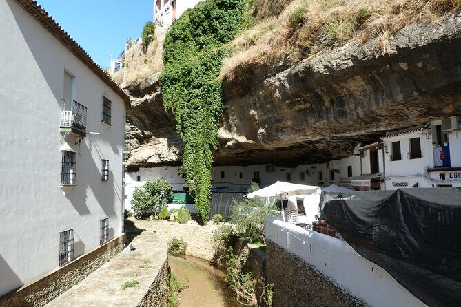 Visit Ronda and Setenil de las Bodegas in one day from Malaga - How This Tour Works