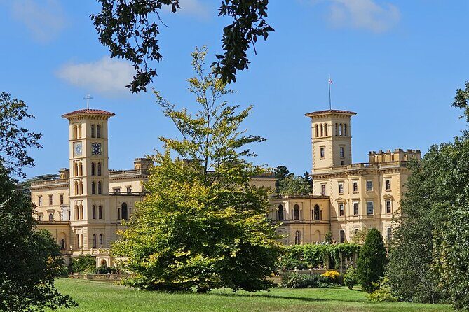 Visit Stonehenge and Salisbury from Southampton - FAQ