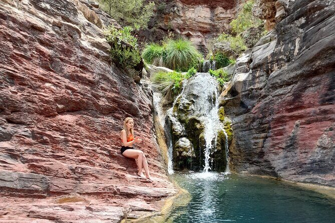 Visit the Deepest Natural Pool in Valencia - el Pozo Negro - Key Points