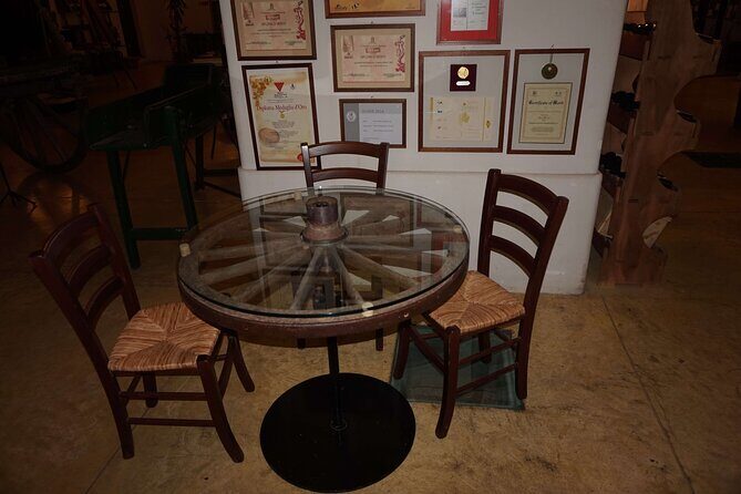 Visit to a Winery in Salento with Wine tasting and light lunch. From Lecce - Why This Tour Works Well