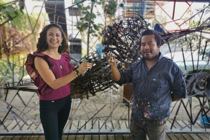 Visit to workshops and studios of contemporary art artists - Exploring Oaxaca’s Contemporary Art Scene: A Deep Dive into the Artist Workshops Tour