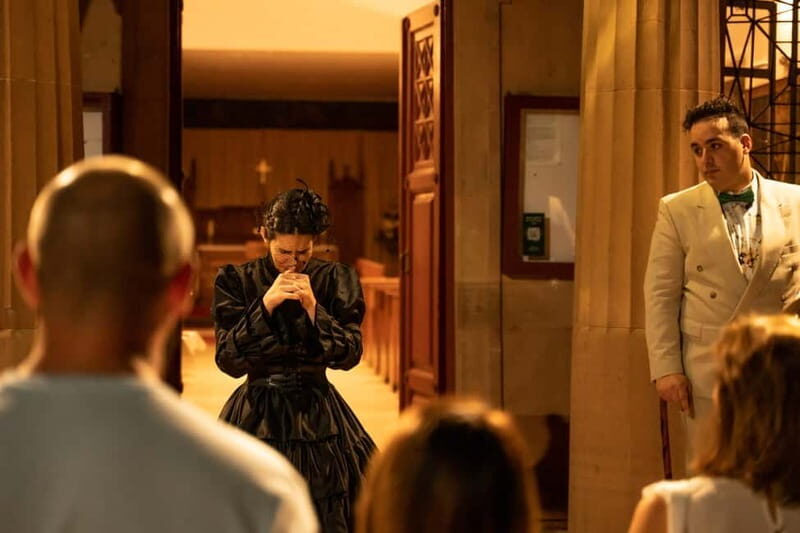 Visita teatralizada nocturna al Cementerio Inglés de Málaga - A Closer Look at the Experience