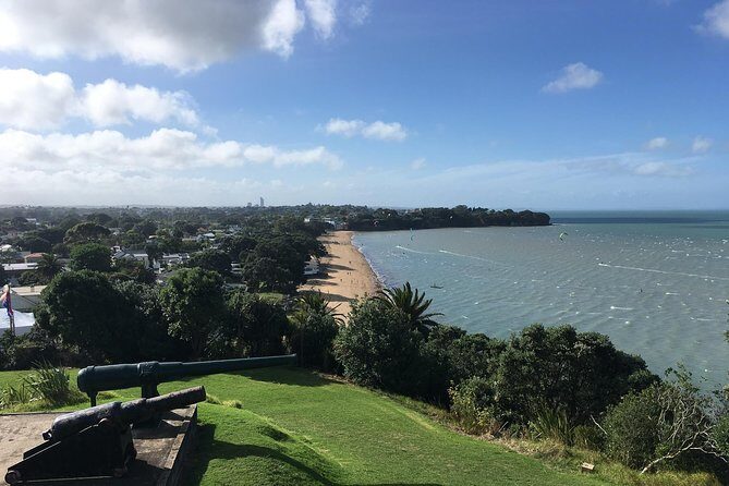 Volcanoes, Coasts, and Secret Spots Afternoon Tour in Auckland - FAQ