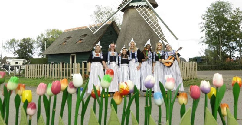 Volendam: Traditional Costume Photo with Cheese & Clog Tour - FAQ