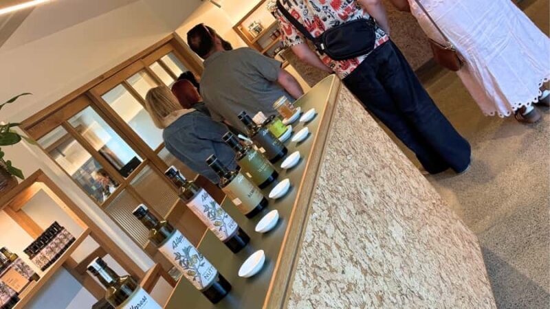 Waiheke Island: Wine, Gin, and Olive Oil Tour with Lunch - Exploring Waiheke Island: Wine, Gin, and Olive Oil Tour with Lunch