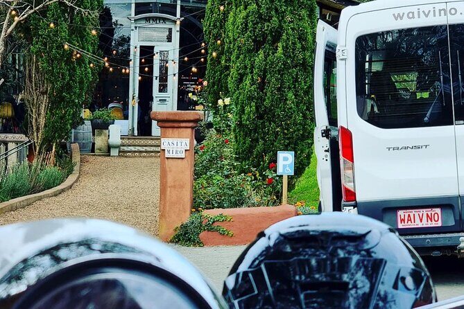 WAIHEKE ZEITGEIST Small Groups Ultra Boutique Off Grid Wine Tours - The Experience: A Deep Dive into Waiheke’s Boutique Charm