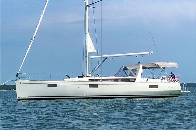 Waikiki Private Sunset Sail Romantic and Private - The Experience in Detail