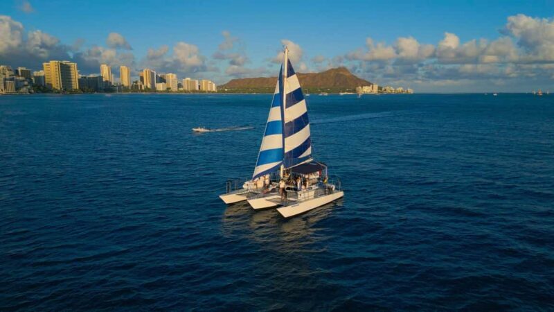 Waikiki: Sunset Swim & Sailing Experience - The Vessel: Hokulani, a Modern Trimaran for Comfort and Style
