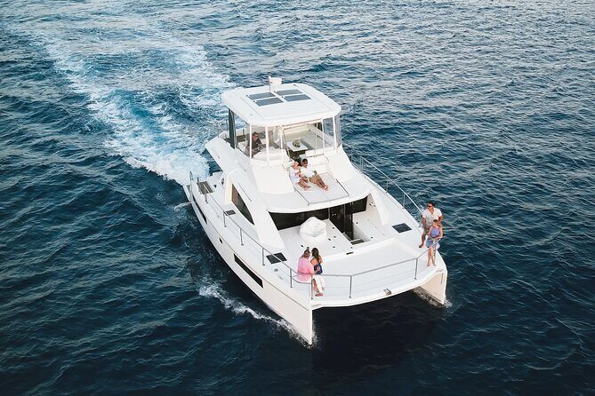 Waikiki's Premier Small Group Sunset Yacht + Tasting - Key Points