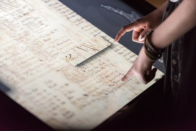 Waitangi Treaty Grounds Admission - The Introductory Film and Guided Tour