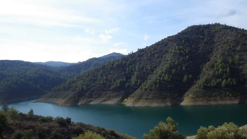 Walk around Pano Lefkara village and Lefkara lake - Who Should Consider This Tour?