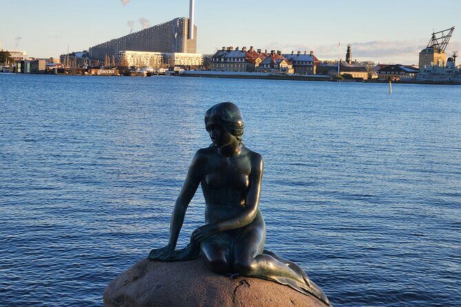 Walk & Canal Tour: Copenhagen Highlights + Changing of the Guards - Key Points