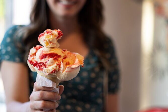 Walking Food Tour in Niagara Falls - Exploring the Walking Food Tour in Niagara Falls