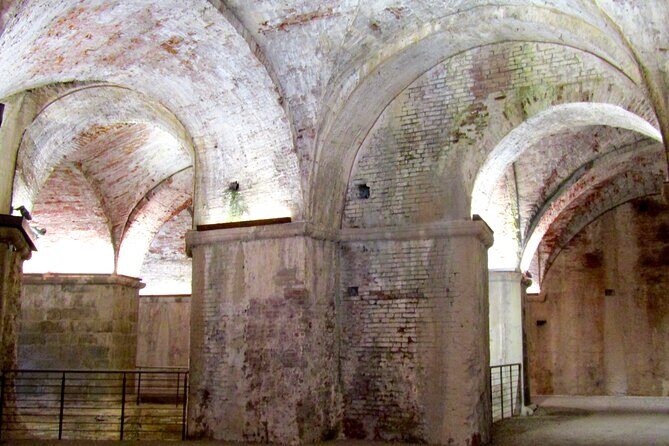 Walking Ramparts Tour in Lucca - Exploring Lucca’s Walls: A Closer Look