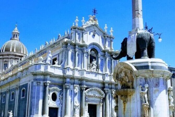 "Walking Through Catania : Streets, Insights & Delicious Bites" - A Closer Look at the Itinerary