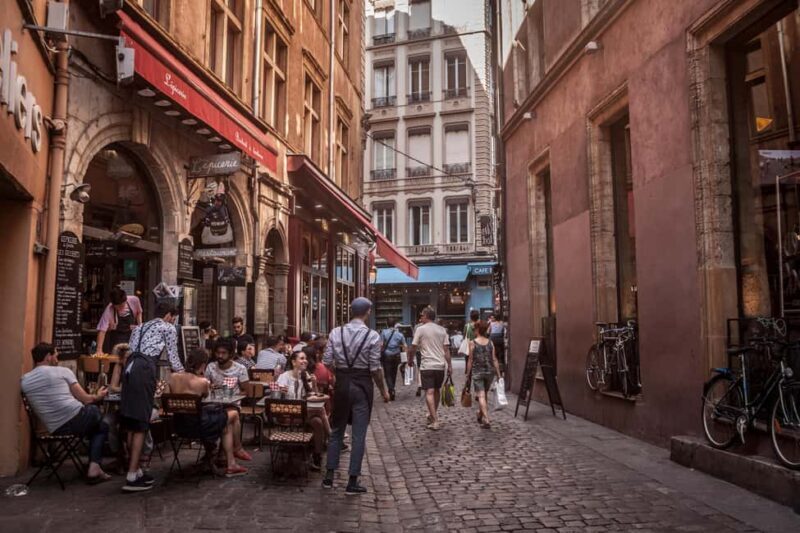 Walking Tour in Lyon with Tastings and Stories - An In-Depth Look at the Walking Tour in Lyon
