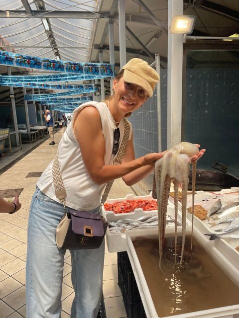 Walking tour in Naples - Key Points