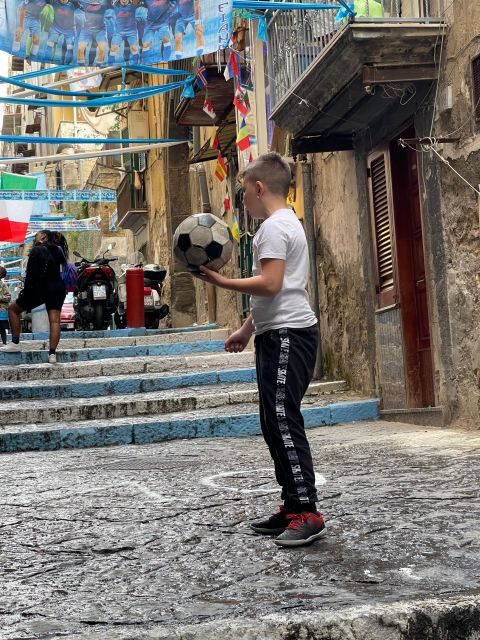 Walking tour in Naples - A Detailed Look at the Naples Walking Tour