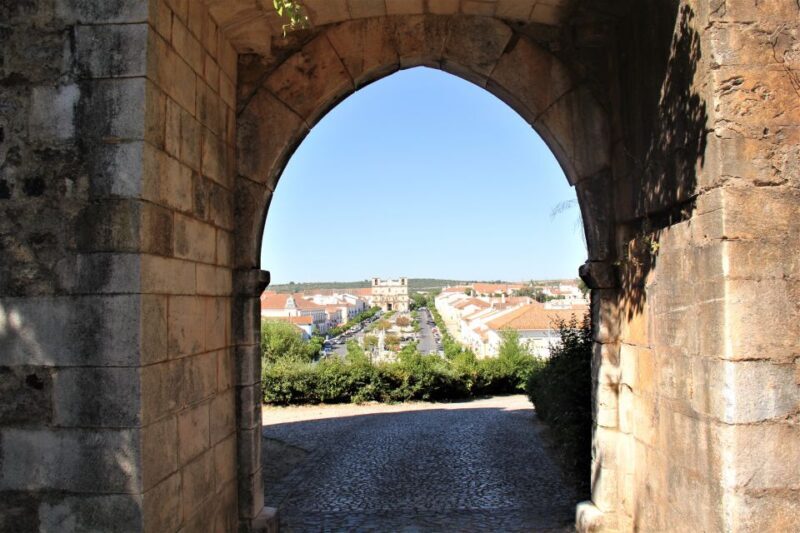 Walking Tour in Vila Viçosa - Key Points