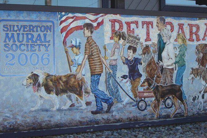 Walking Tour of Beautiful Silverton Murals - Exploring the Murals of Silverton