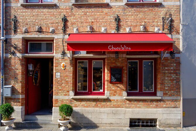 Walking tour of Bruges with boat option and/or beer tasting - Optional Experiences and Limitations