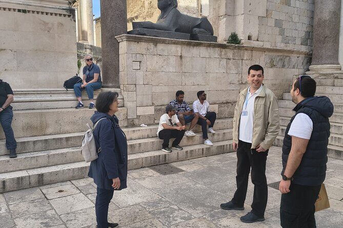 Walking Tour of Diocletian's Palace and Old town-small group - A Closer Look at the Tour: What You Can Expect