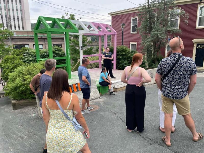 Walking tour of downtown St. John's in French - The Value of a French Guided Tour