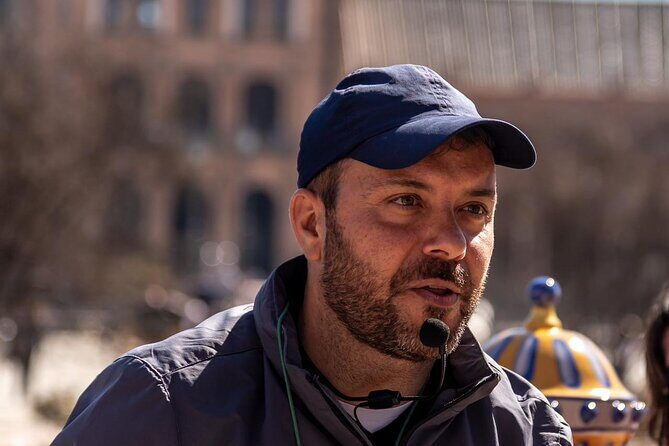 Walking Tour of Sevilla's Historic Sites - Plaza de Dona Elvira & Plaza Patio de Banderas: Picture-Perfect Squares