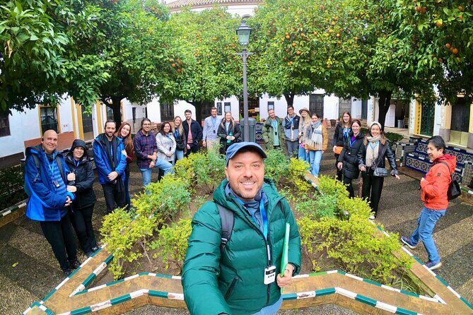 Walking Tour of Sevilla's Historic Sites - Plaza del Triunfo & Torre del Oro