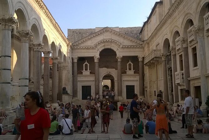 Walking tour of Split old town and craft beer tasting - Exploring the Split Old Town and Diocletian’s Palace