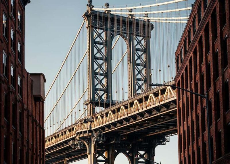 Walking tour of the Brooklyn Bridge and Dumbo - Key Points