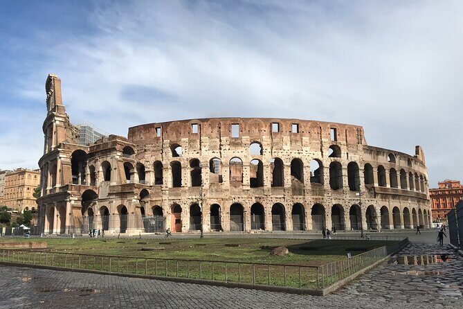 Walking Tour of the Colosseum, Roman Forum and Palatine Hill - A Close Look at the Tour Experience