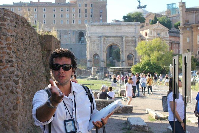 Walking Tour of the Colosseum, Roman Forum and Palatine Hill - Why Choose This Tour?