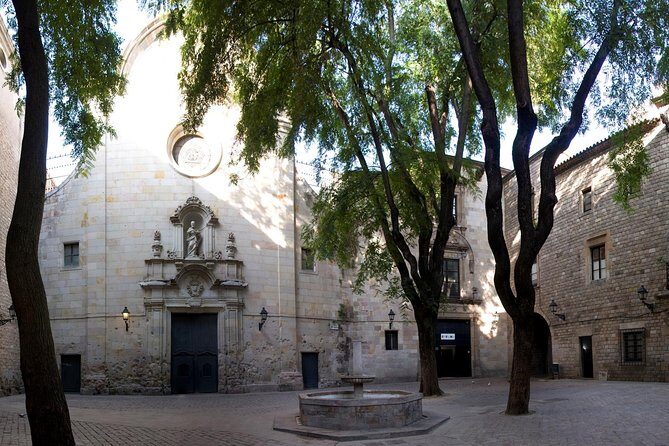 Walking tour of the Gothic Quarter of Barcelona + Cathedral - FAQs