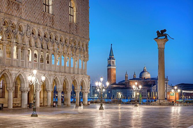 Walking Tour of Venice with Mini Cruise - Strada Nova – The Main Street