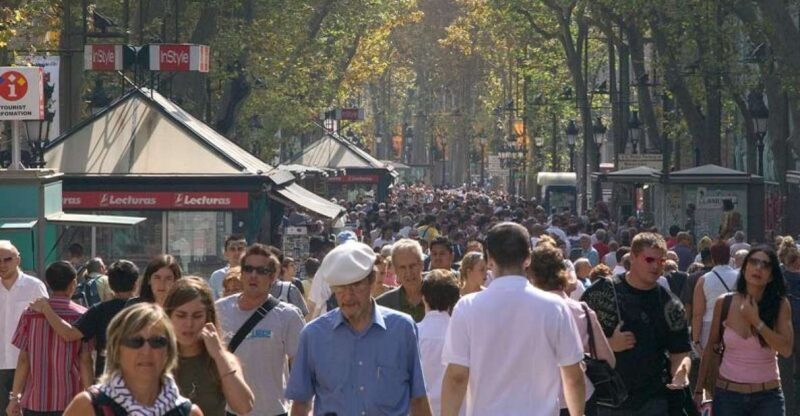 Walking Tour on Barcelona Old Town 3-Hour - Exploring Barcelonas Old Town: A 3-Hour Walking Tour Review