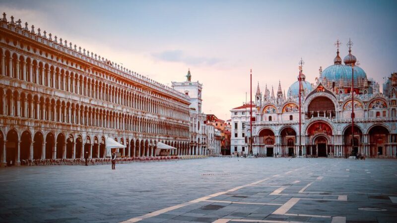 Walking Tour to Uncover the Hidden Venice - What Reviewers Loved