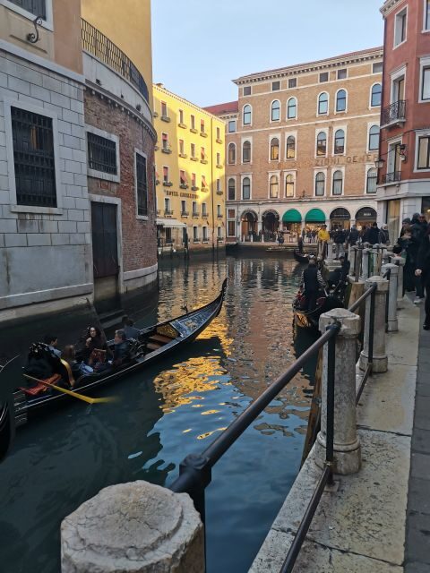 Walking Tour with optional motor boat Ride - FAQ