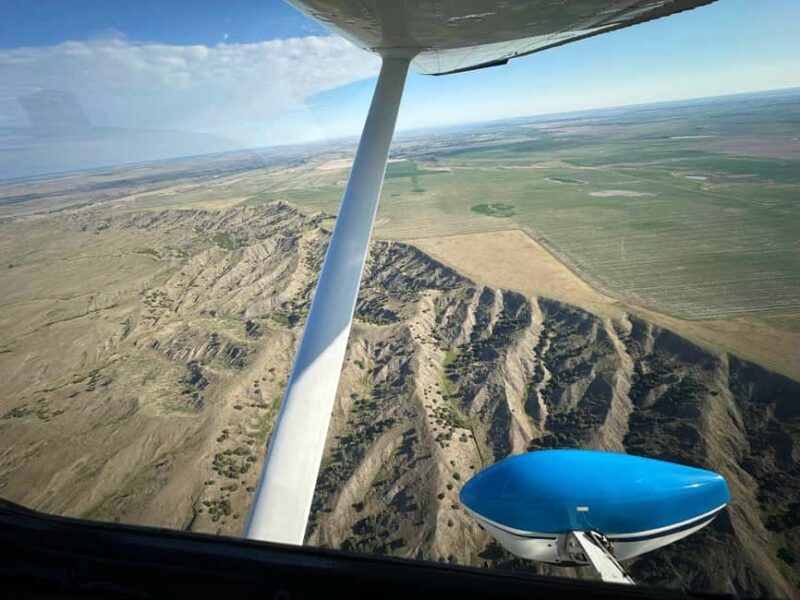 Wall SD: Small Airplane Tour To See Badlands National Park - The Experience: A Detailed Look at the Flight Itself