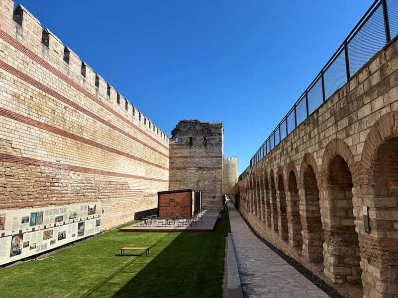 Walls of Contantinople and Byzantine Palace Tour - Practical Tips for Travelers