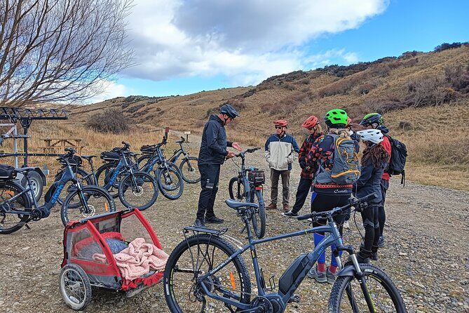 Wanaka - Private Family Bike Tour Experience - Up to 11 E-bikes - The Sum Up