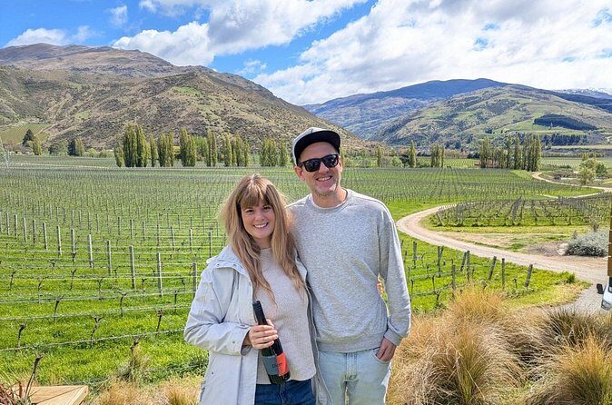 Wanaka: Vines, Wines & Good Times  Wanaka Half-Day Tour - What Sets This Tour Apart?