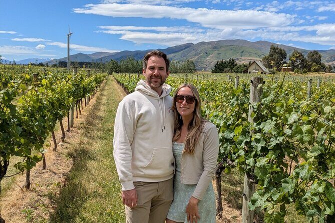 Wanaka: Vines, Wines & Good Times  Wanaka Half-Day Tour - Who Should Consider This Tour?