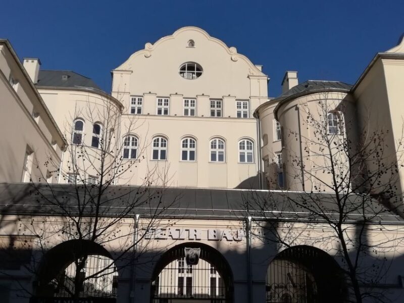 Warsaw: 2-Hour Praga Walking Tour - Who Is This Tour Best For?