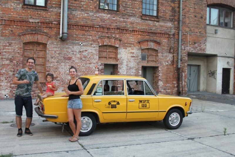 Warsaw: Historic Private Tour in Retro Fiat - Exploring Warsaw in Style and Substance