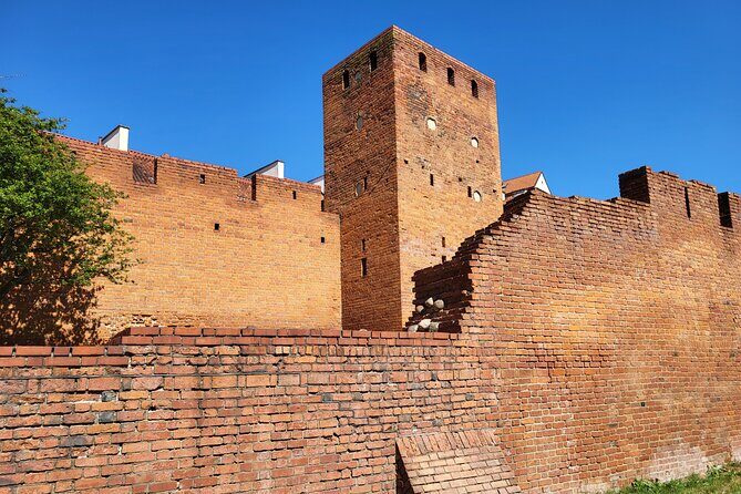 Warsaw Old Town (UNESCO area): Facts & Legends | small groups - The Sum Up